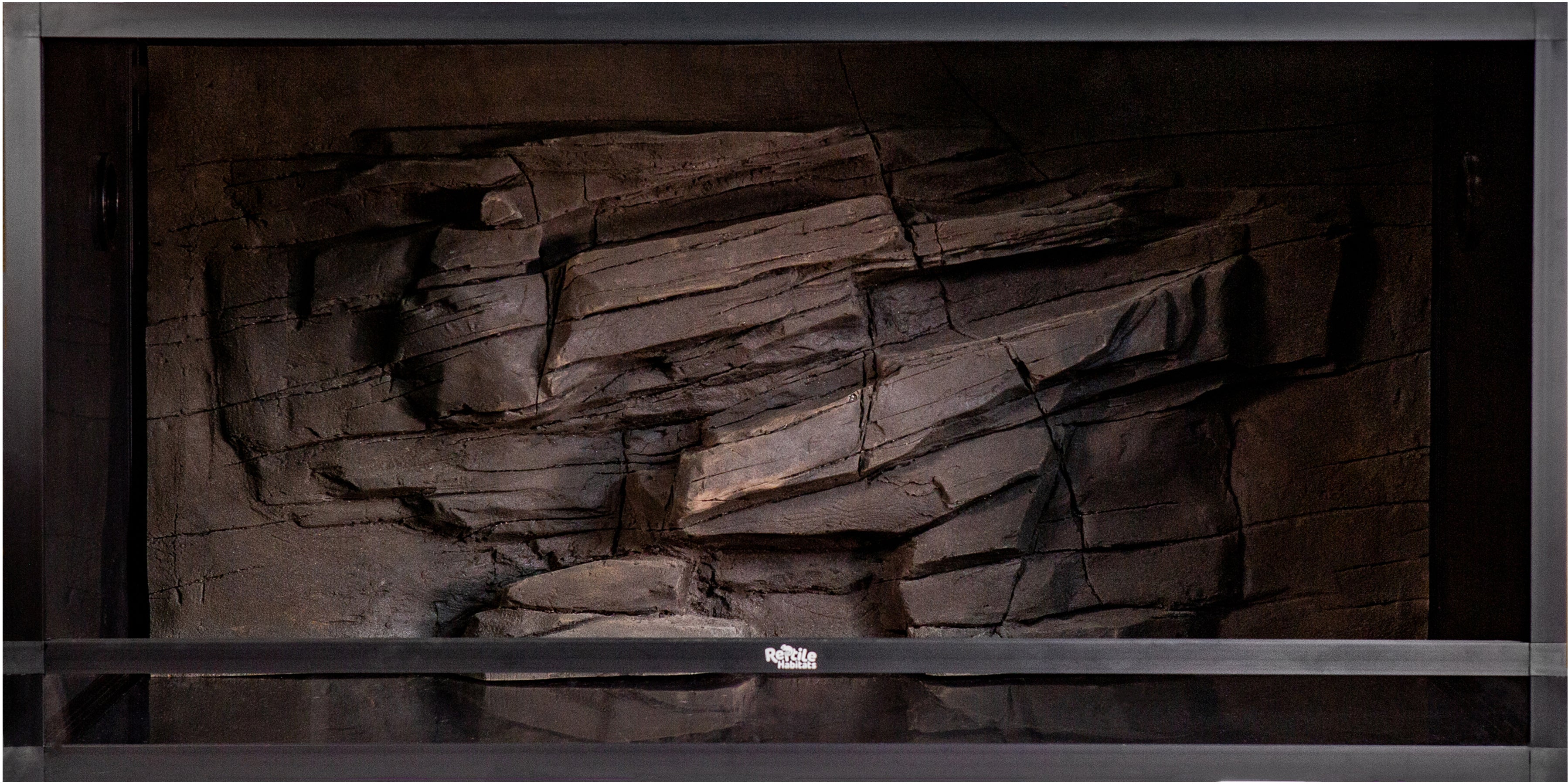 4x2 Rock Ledge Background